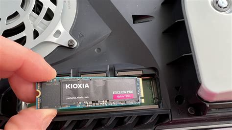 Install PS5 SSD: This is how you expand the console memory with an M.2 ...