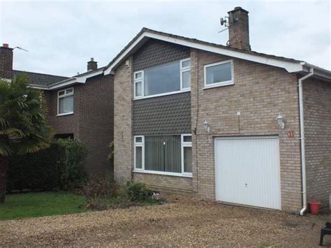 Property Valuation 66 The Warren Old Catton Norwich Broadland Nr6 7nn