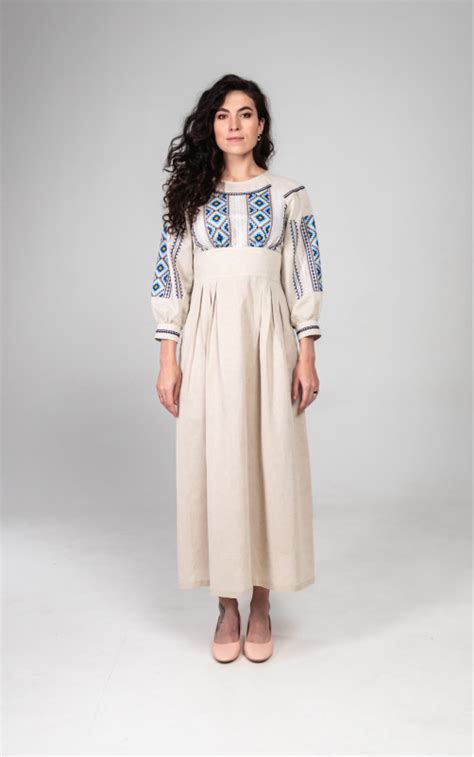 Плаття вишиванка максі бежеве Ромби калейдоскоп багатобарвні купити в інтернет магазині Синій Льон