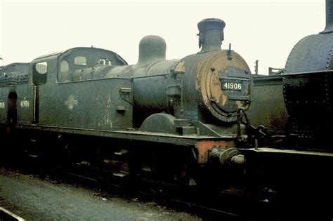 Stanier Class2p 0 4 4 T No 41906 Steam Train Photo Steam Railway