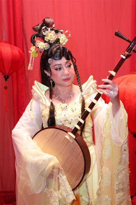 H Kray Là Ai Mà NsƯt Thoại Mỹ đồng ý Góp Giọng Trong Sản Phẩm Debut