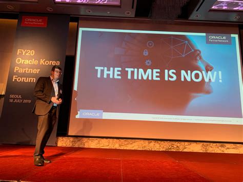 Oracle Thetimeisnow Oraclepartners Oraclecloud Camillo Speroni
