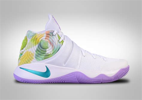 Nike Kyrie 2 Easter Price €105 00