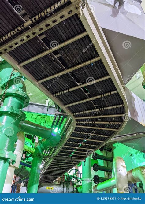 Cable Tray With Electrical Cable Layout Engineering Stock Image Image Of Rack Cables