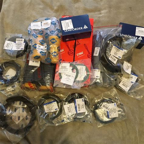 Докупил запчасти по подвеске — Ford Focus Hatchback Ii 16 л 2005