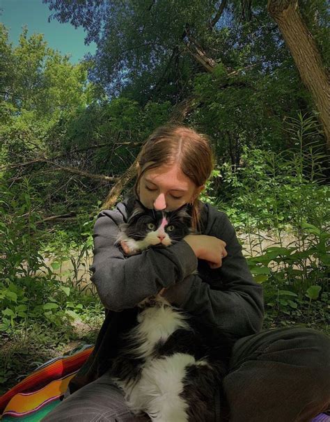 Cute Cat Nature Aesthetic Cats Outside Fluffy Cat Cat Girl