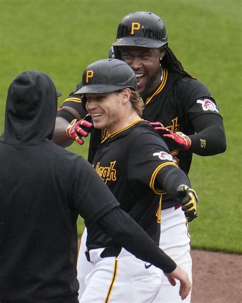 Jared Jones Dazzles Jack Suwinski Provides Walk Off Single As Pirates Edge Rockies 1 0 Yahoo