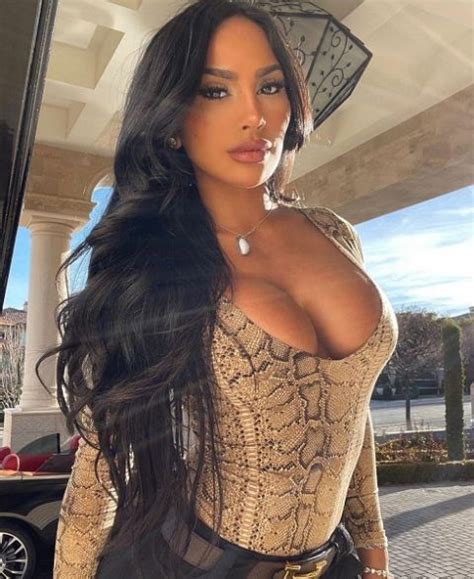 Gallienne Nabila Boobpedia Encyclopedia Of Big Boobs