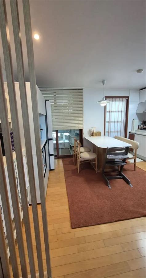 약속된 시간 맞춰 와주셨고 블라인드 깔끔하고 사용 편리하게 잘 설치해주셨어요 중간중간 위치나 필요한 사항 확인 물어봐주시고 빠르고 섬세하게 설치해주셔서 속이 시원합니다