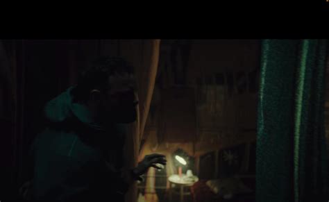 Scissor And Neck Snap