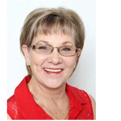 Elna Grobler Momentum Financial Planner