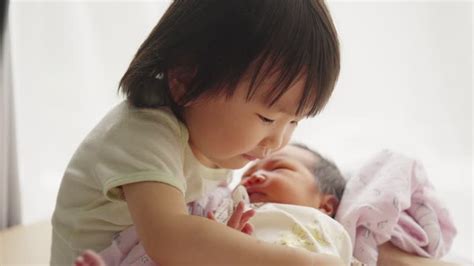 Sleeping With Sister Videos And Hd Footage Getty Images