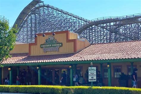 Our Berry Best Guide To Knotts Berry Farm Restaurants