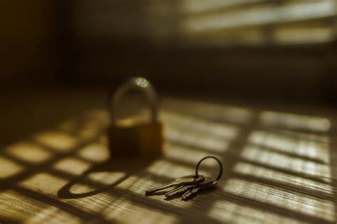 Premium Photo The Keys Are On The Table And The Lock