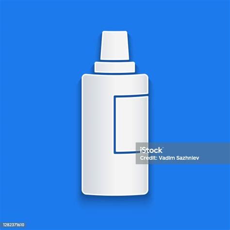 종이는 세탁 세제 표백제 식기 세척액 또는 파란색 배경에 고립 된 다른 세제 아이콘에 대한 플라스틱 병을 잘라 종이 아트 스타일 벡터 가사 집안일에 대한 스톡 벡터 아트 및