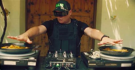 Chimo Bayo Compone Un Himno Para La Paella Valenciana “nano Trae La