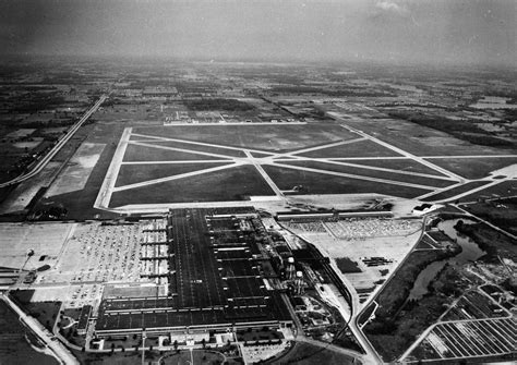 Willow Run Bomber Plant Ann Arbor District Library