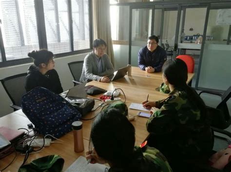 当你窝在暖暖被窝里，这群人还在国家大学科技园里……