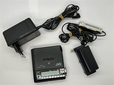 Very Rare JVC XM R70 Portable MD Minidisc Player Recorder Reverb UK