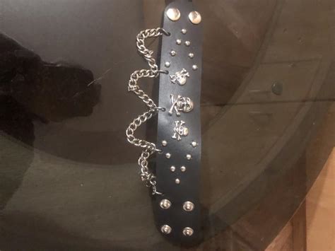 Напульсник з черепами — ціна 200 грн у каталозі Інші аксесуари Купити аксесуари за доступною