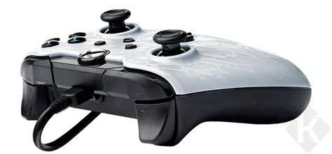 Gamepad PDP Wired Controller bílá 049 012 EU CMWH XONE XSX Kuma cz