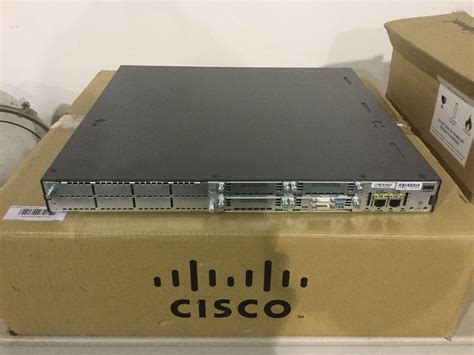 Cisco 2800 Series Integrated Services Router Comwl10cra
