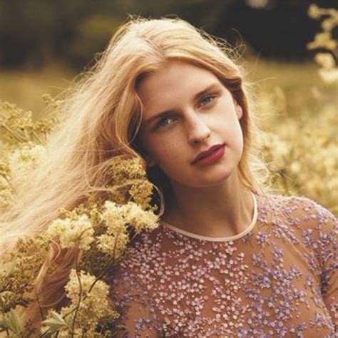 How To Treat Allergy Prone Skin Harpers Bazaar Malaysia