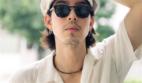 รวมรูปภาพของ ทำความรู้จัก “จี๋ สุทธิรักษ์” ลูกไม้ใต้ต้น ทายาท “เจี๊ยบ พิสุทธิ์” หล่อ เซอร์ ละมุน