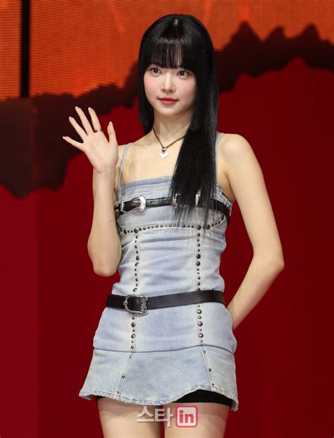 [포토]르세라핌 홍은채 컴백했어요