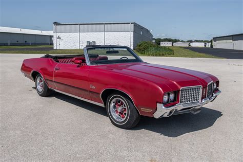 1972 Oldsmobile Cutlass Supreme Convertible