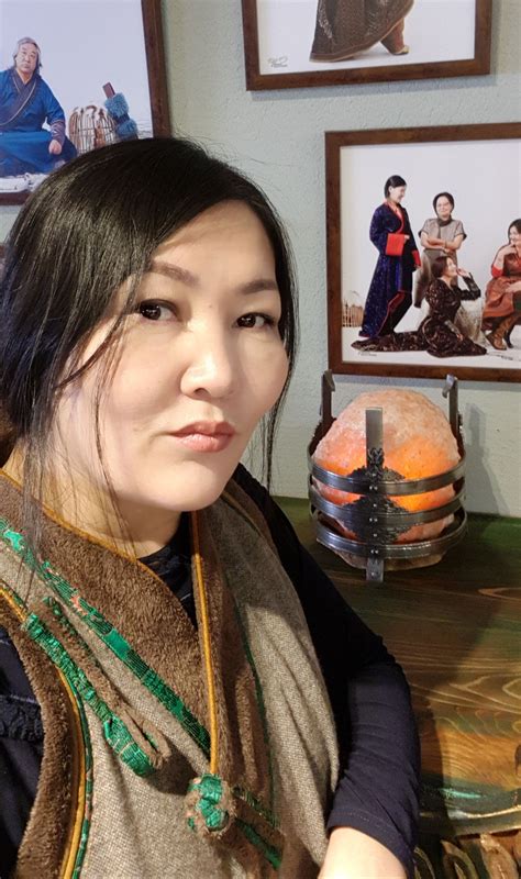 ЭРТНИЙ МОНГОЛ Ertnii Mongol Hiits Undesnii Huvtsas Urlal