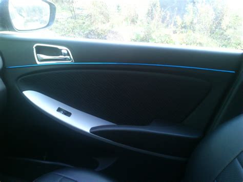 Полоска в дверные карты — Hyundai Solaris, 1,6 л, 2012 года | стайлинг ...