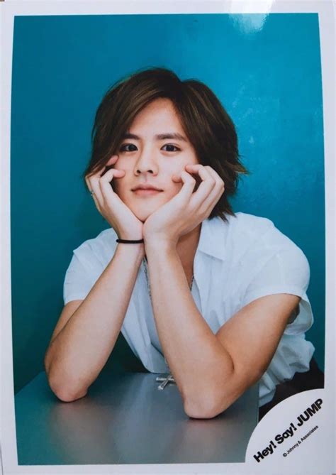 ปักพินโดย Tabitha ใน Hsj