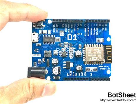 Wemos D1 R1 開發板 兼容arduino Uno擴展板 Botsheet