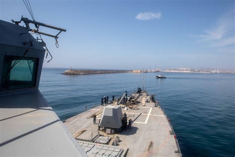 Dvids Images Uss Nitze Ddg 94 Daily Ops [image 3 Of 3]