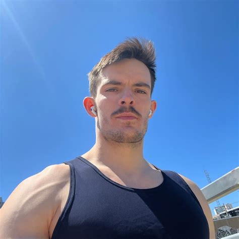 🍙 Lee Dawson 💖71