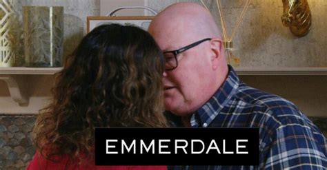 Paddy And Chas Kiss In Emmerdale As Will Warns Kim About Caleb