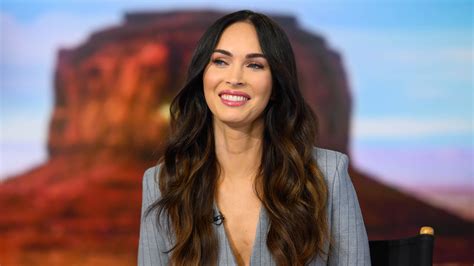 Megan Fox Shoulder Length Hair