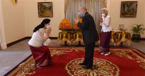 សារលិខិតរបស់ សម្តេចកិត្តិព្រឹទ្ធបណ្ឌិត ប៊ុន រ៉ានីហ៊ុនសែន ទូលថ្វាយថ្លែងអំណរព្រះរាជគុណ