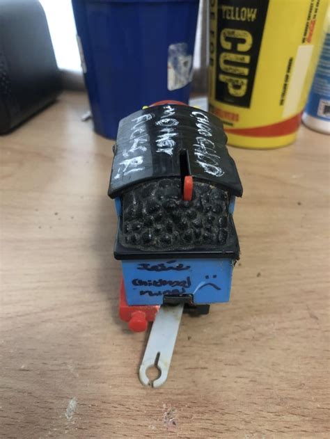 Found This Really Broken Trackmaster Aeg Thomas In A Ditch So I Decided