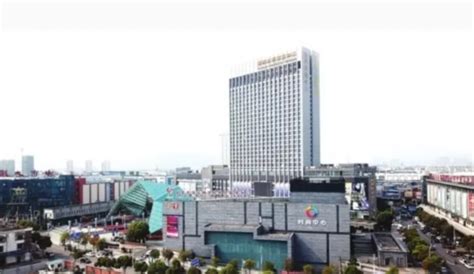 常熟服装城：一个“千亿级”样本的转型辩证法 荔枝网新闻