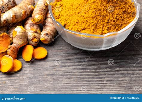 The Turmeric Powder Is A Natural Herb And Is An Ingredient For Food