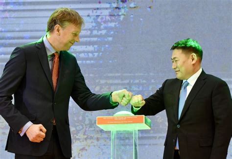 Оюу толгойн гүний уурхайн үйлдвэрлэлийн бүтээн байгуулалт эхэллээ