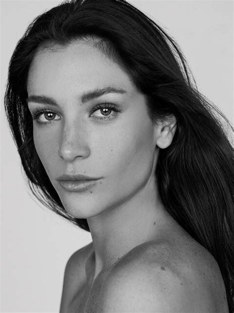 Mot Models Paola Vargas