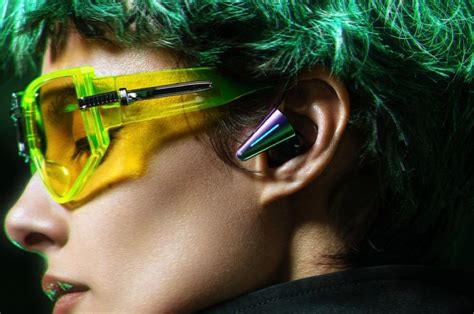 These Futuristic Tws Earbuds Have The Most Impressive Feature That No