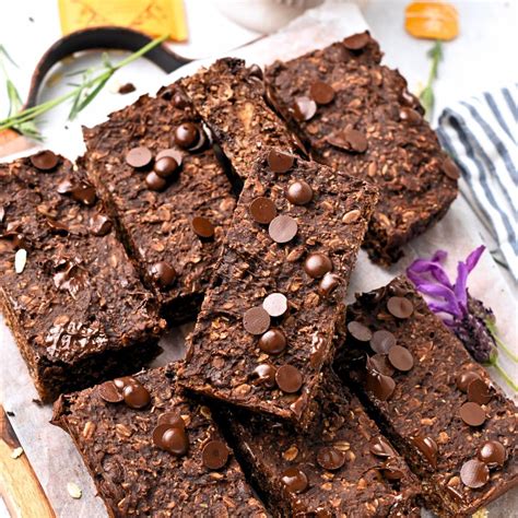 Chocolate Breakfast Bars 11g Protein 8g Fiber The Conscious Plant