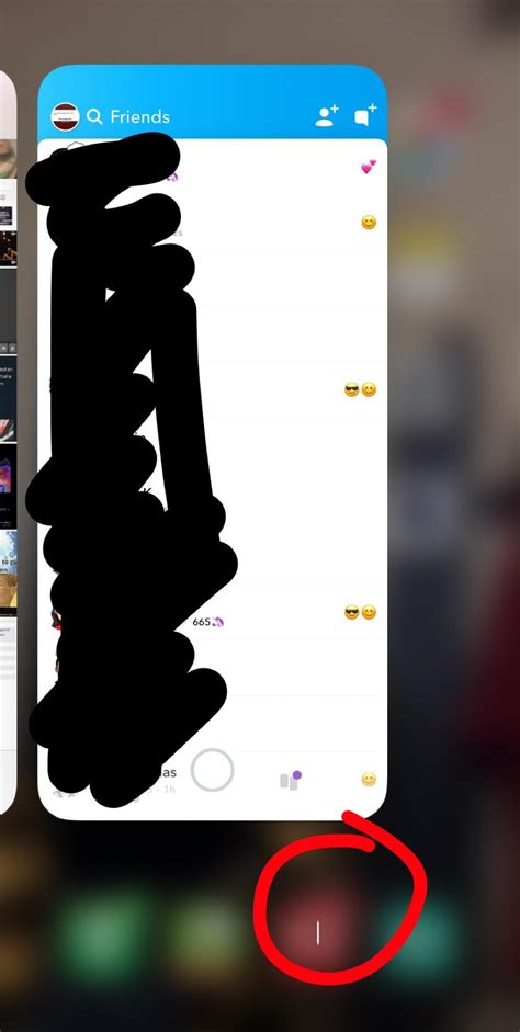 [help] weird white line showing up at bottom of my phone r iosthemes