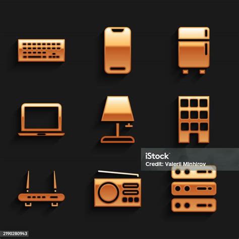 테이블 램프 라디오 서버 데이터 웹 호스팅 집 라우터 및 Wifi 신호 노트북 냉장고 및 키보드 아이콘을 설정합니다 벡터 가정 주방에 대한 스톡 벡터 아트 및 기타 이미지