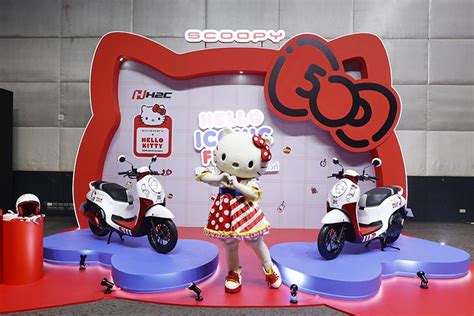 Honda Scoopy Hello Kitty Limited Edition ราคา 5 79 หมื่น เอาใจสาวกแมว Sanrio