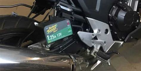 How Long To Charge Motorcycle Battery With Trickle Charger | Reviewmotors.co